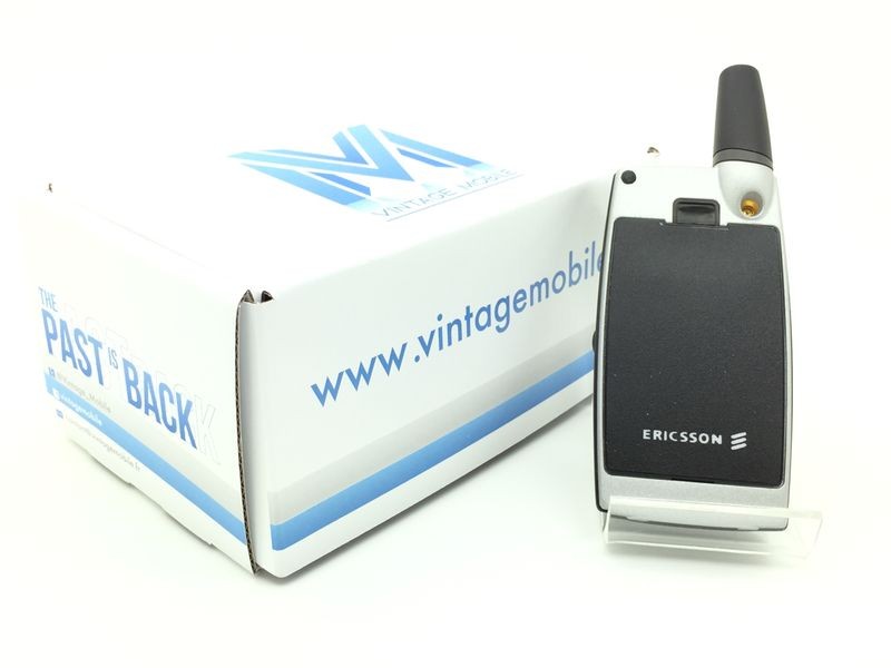 Sony Ericsson – Vintage Mobile