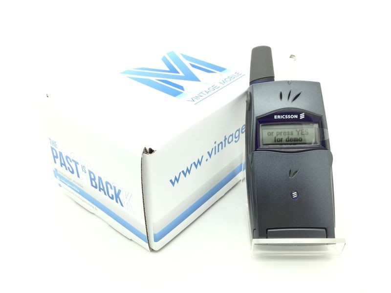 Sony Ericsson – Vintage Mobile